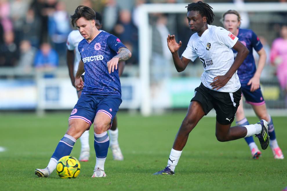 Dulwich Hamlet Football Club - IN PHOTOS | Dartford vs Dulwich Hamlet